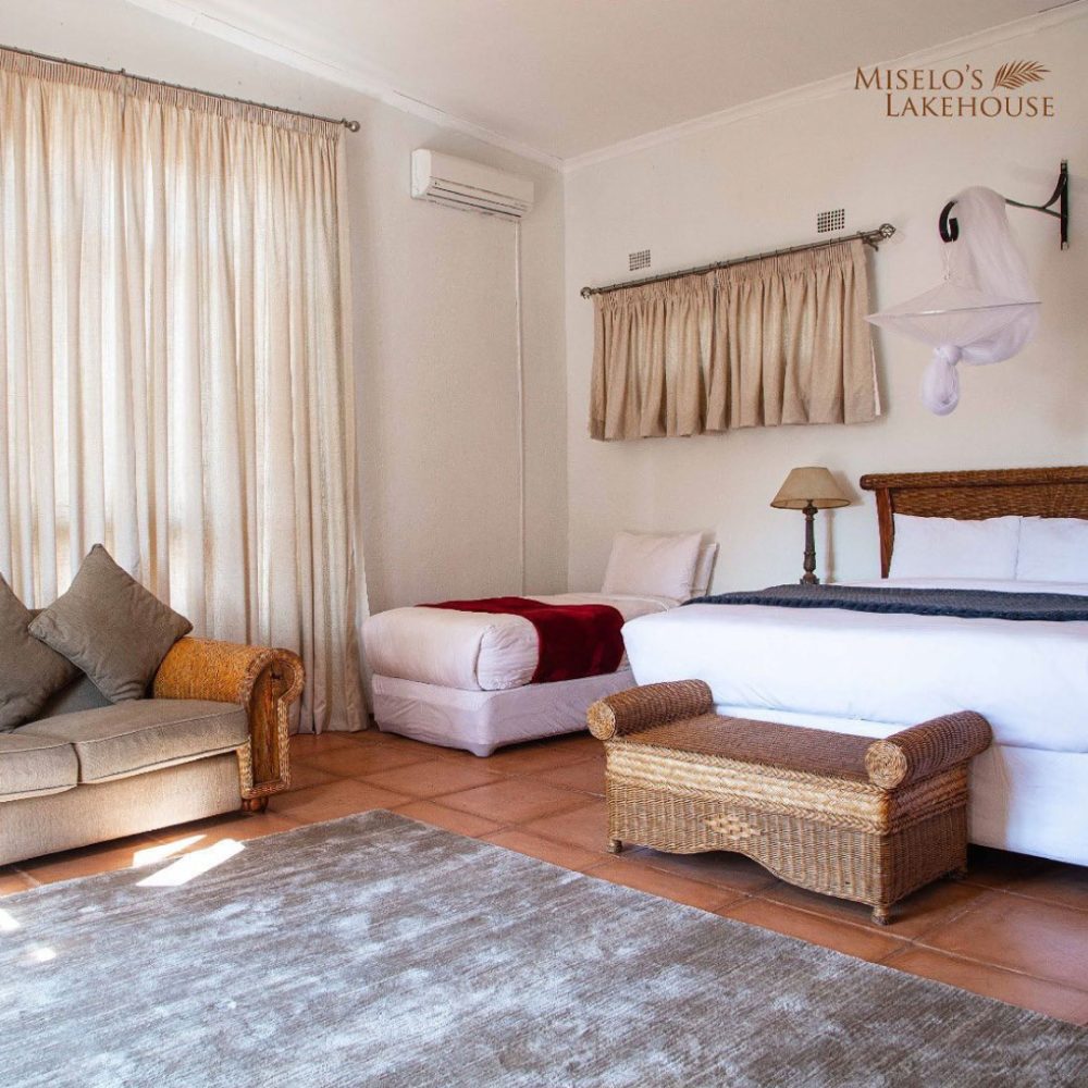 LAKE HOUSE - Twangale Park